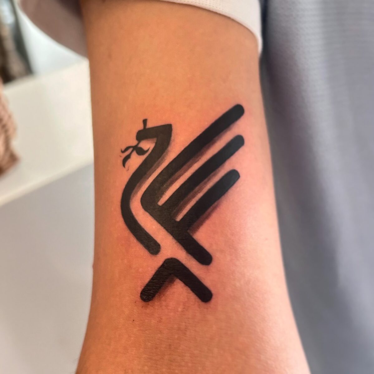 24 Tattoos for Overcoming Struggles That Symbolize Inner Strength